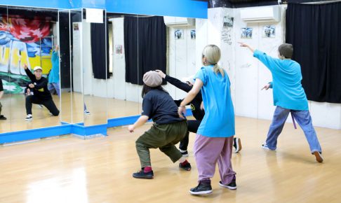 Lock Dance | ダンススタジオストンプ｜岡山・倉敷の社会人・キッズ・初心者向けダンススクール・ダンスレッスン・講師派遣